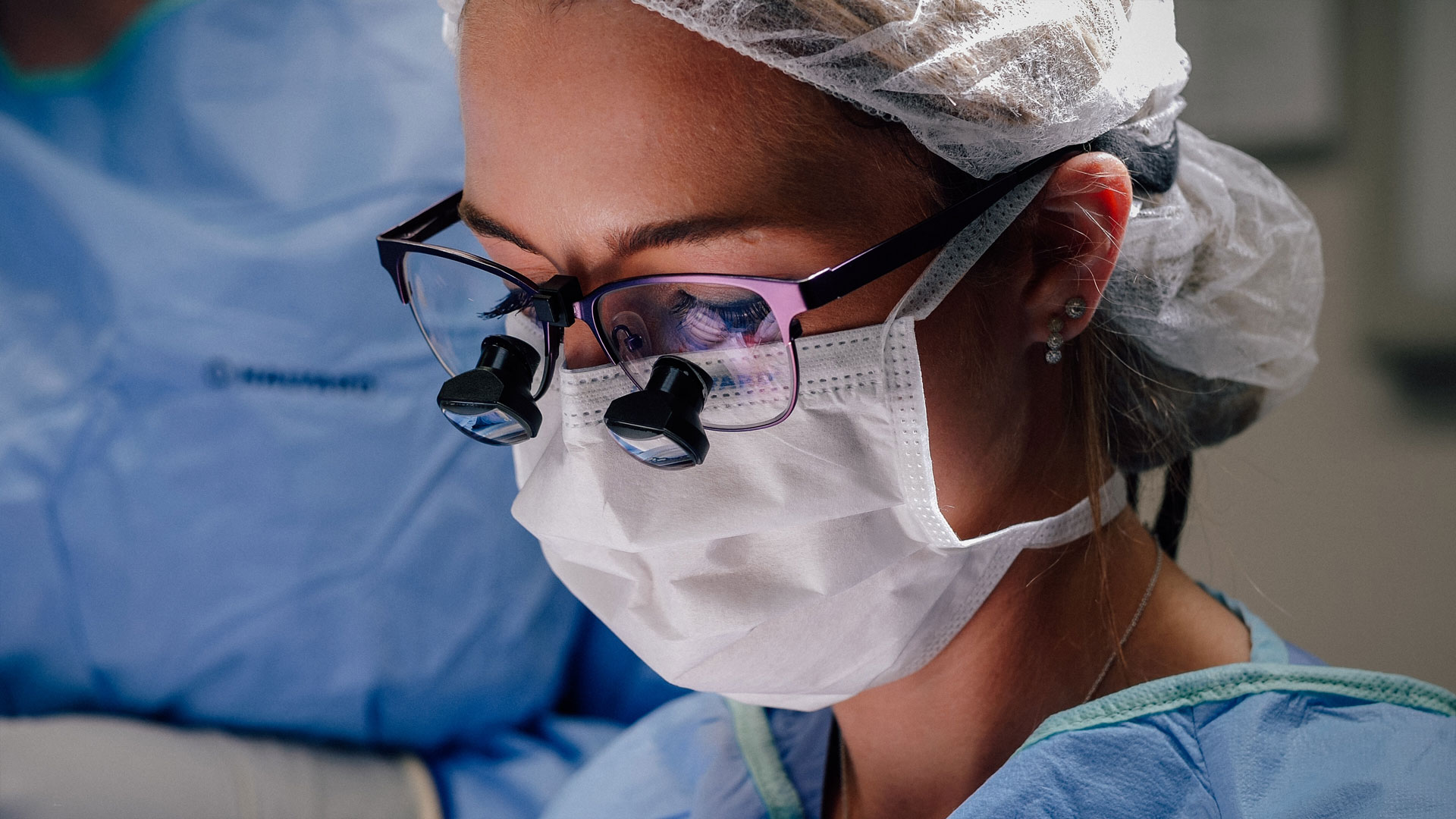 Left Baerveldt 350 Glaucoma Drainage Device Implantation with Cornea ...